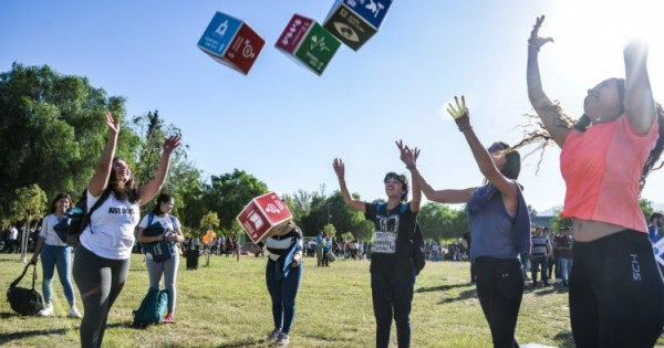 Bienvenida para ingresantes de la UNCUYO 2022 - FCM Ingreso